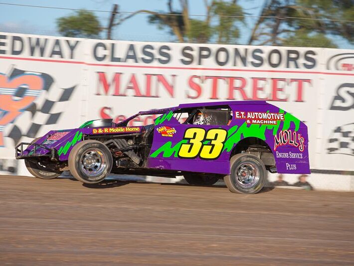 Racing 101 - Merritt Speedway